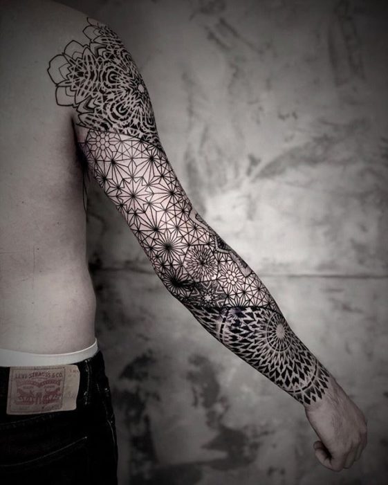 Tendance Tattoo Homme : Magnifique Tatouage bras complet homme ...